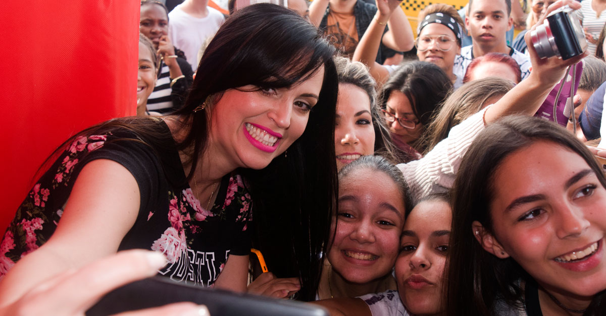 La youtuber Sandra Cires compartió por primera vez con sus fans en Cuba